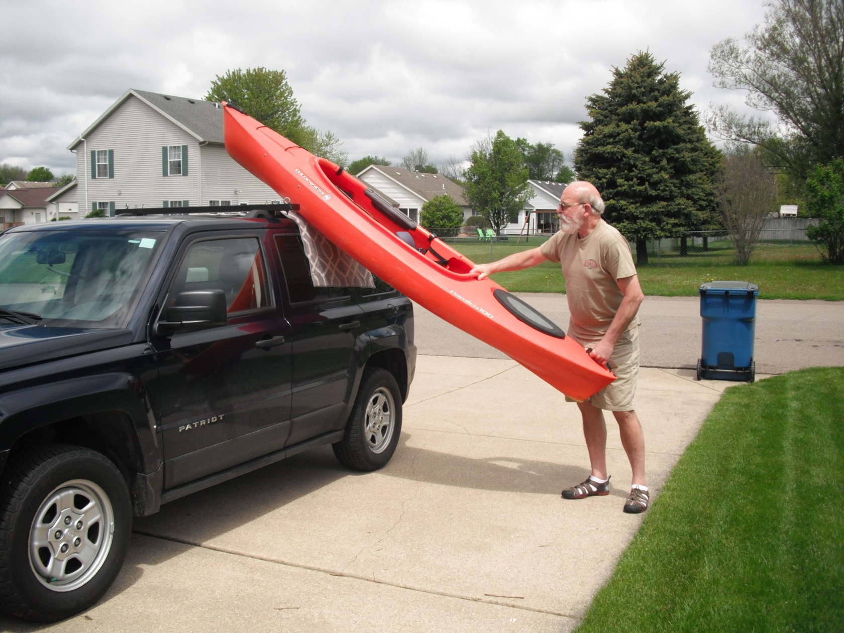 KAYAKING SOUTHWEST MICHIGAN – A GUIDE TO KAYAKING AND KAYAKING DESTINATIONS